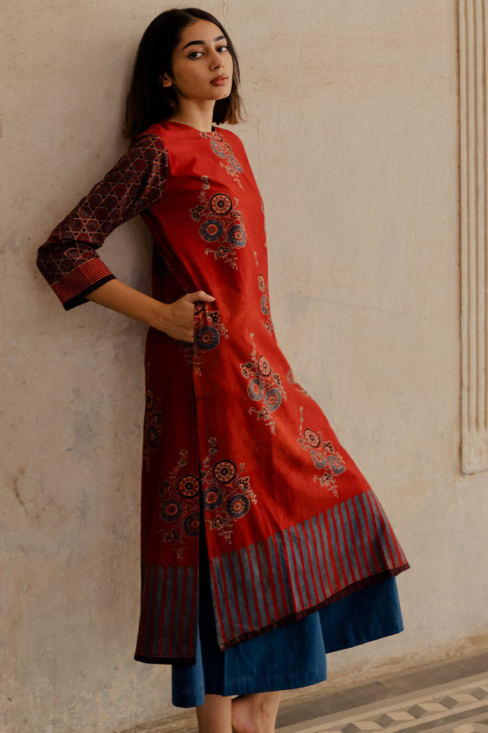 Vrajbhoomi:Classic Kurta – Red Zahra